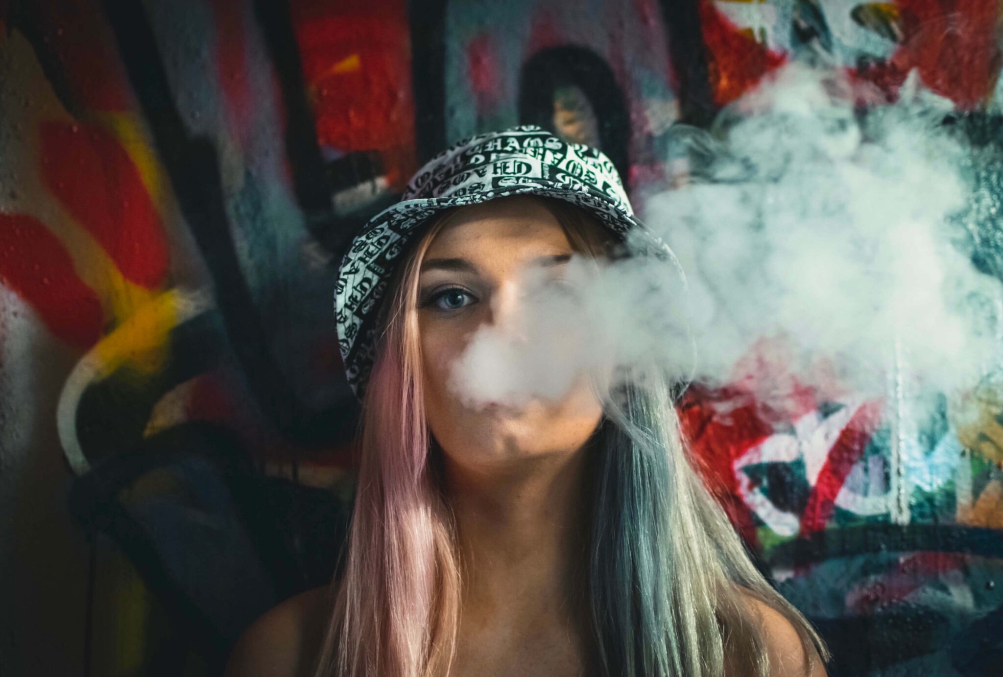 take a toll, take its toll 意味と使い方【音声付き例文】No. 175 - 英語人